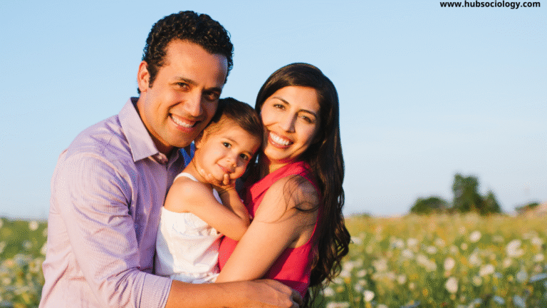 Family Structure in India - HUBSOCIOLOGY